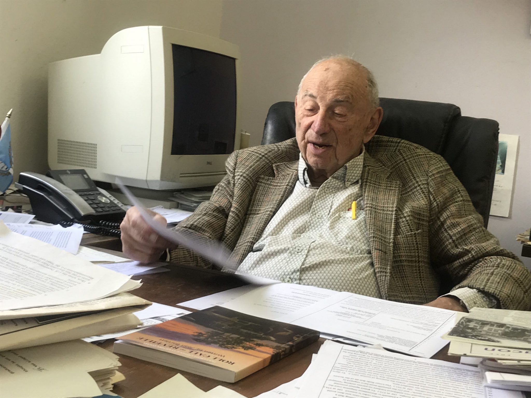 Former supervisor and judge – and unstoppable voice of conservatives ...