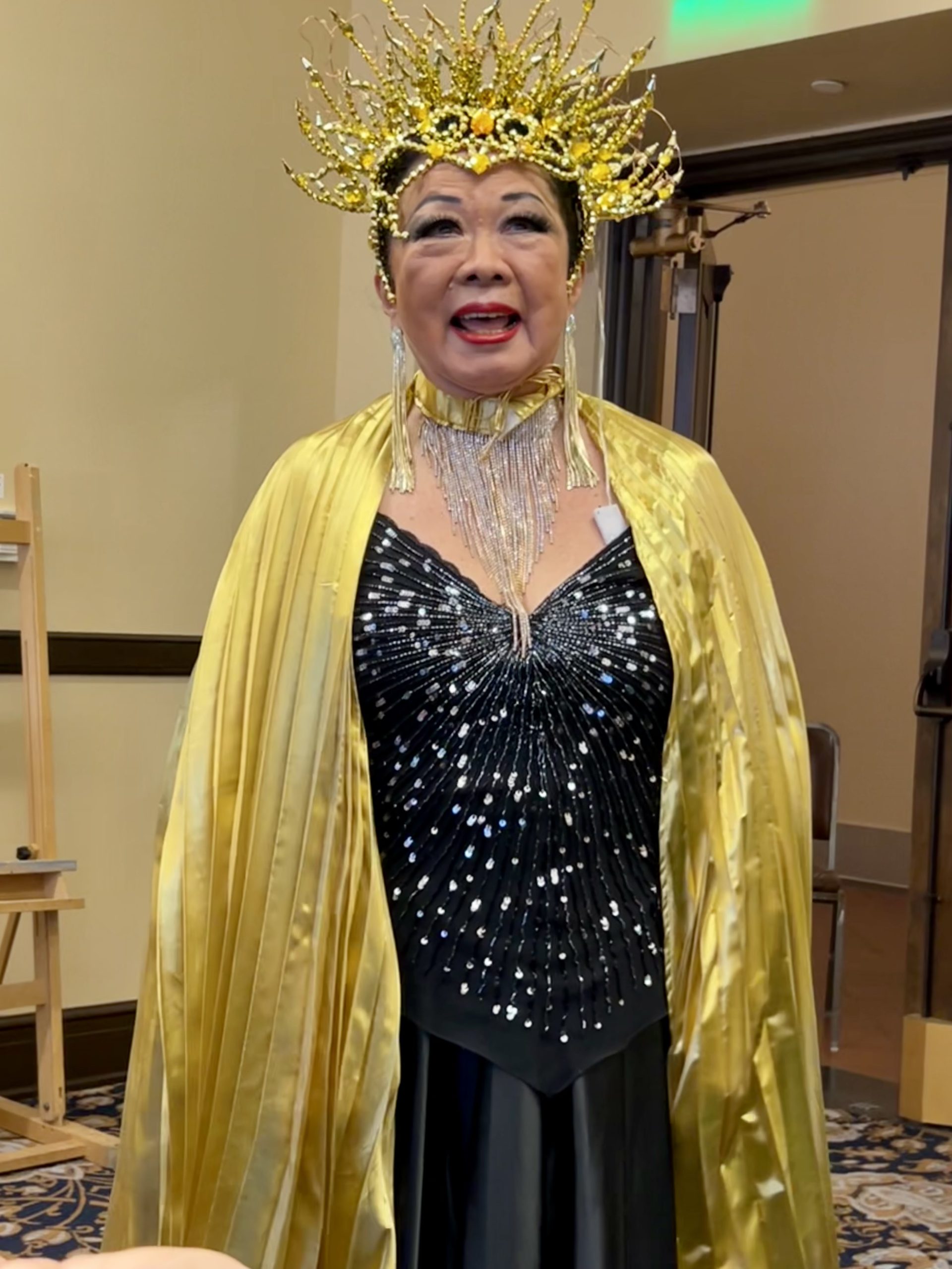 Senior dance troupe keeps cabaret alive in Chinatown; its director hit ...